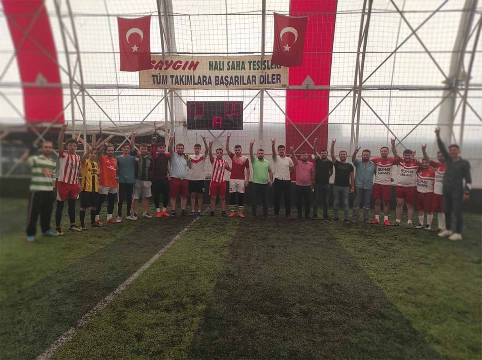 Ülkü Ocakları'ndan anlamlı turnuva - Geyve.com Ülkü Ocakları'ndan anlamlı turnuva - Geyve.com
